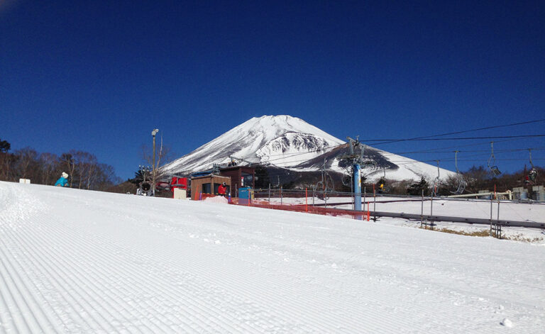 Snow Town Yeti: The Ultimate Guide to Mount Fuji’s Ski Paradise ...